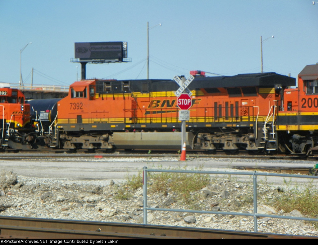 BNSF 7392